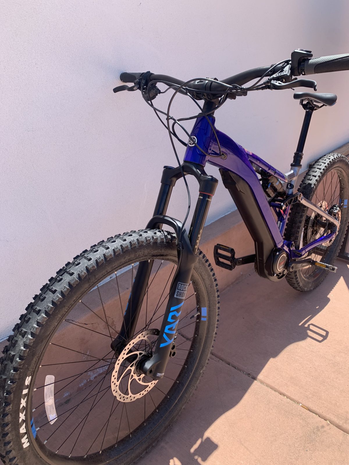 YAMAHA MORO PRO E-BIKE • Grind & Gears